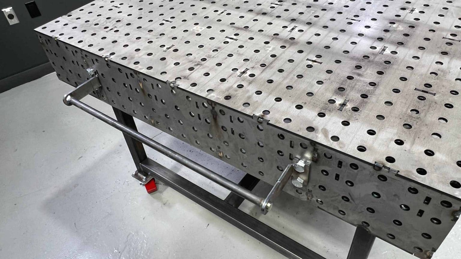 Welding Table – 50″ x 100″ (4’x8′) Fully Fabricated Weld Tables • Texas ...
