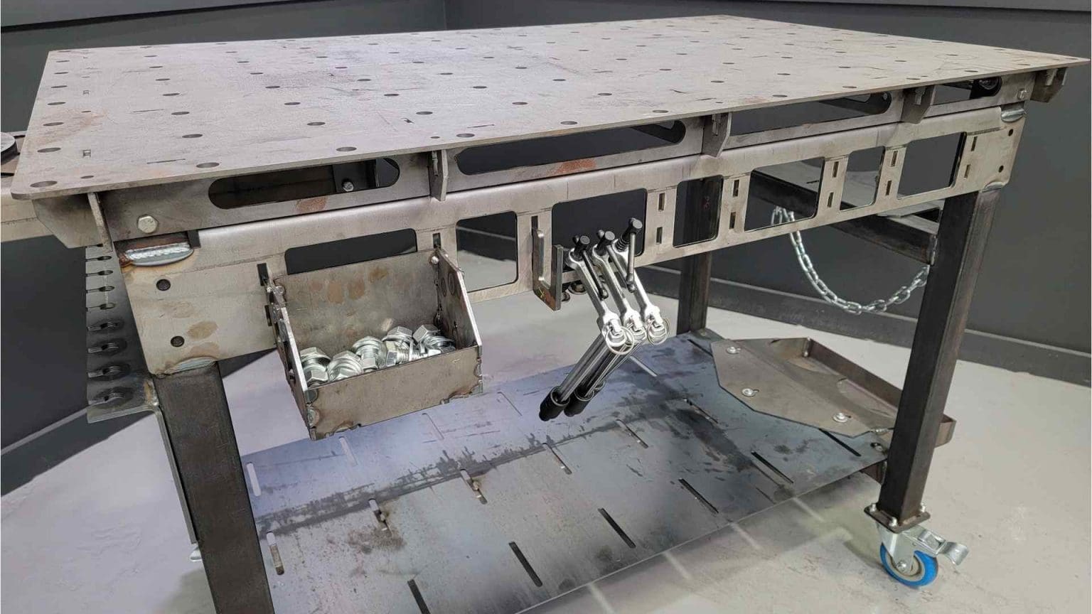 30″ x 48″ Welding Table Super Slot Tool Holder • Texas Metal Works
