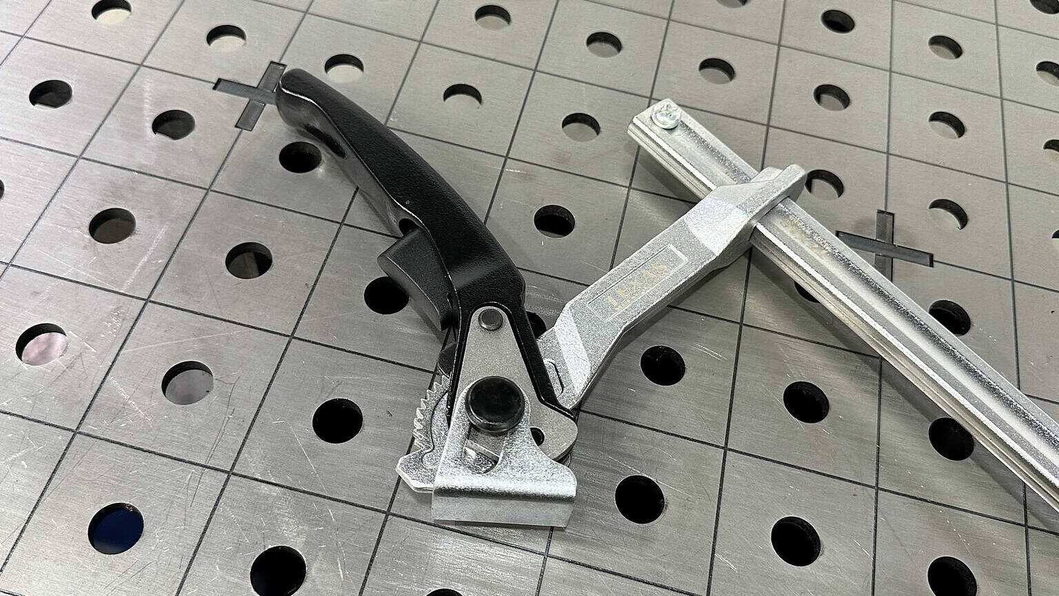 Ratchet Handle Clamp • Texas Metal Works