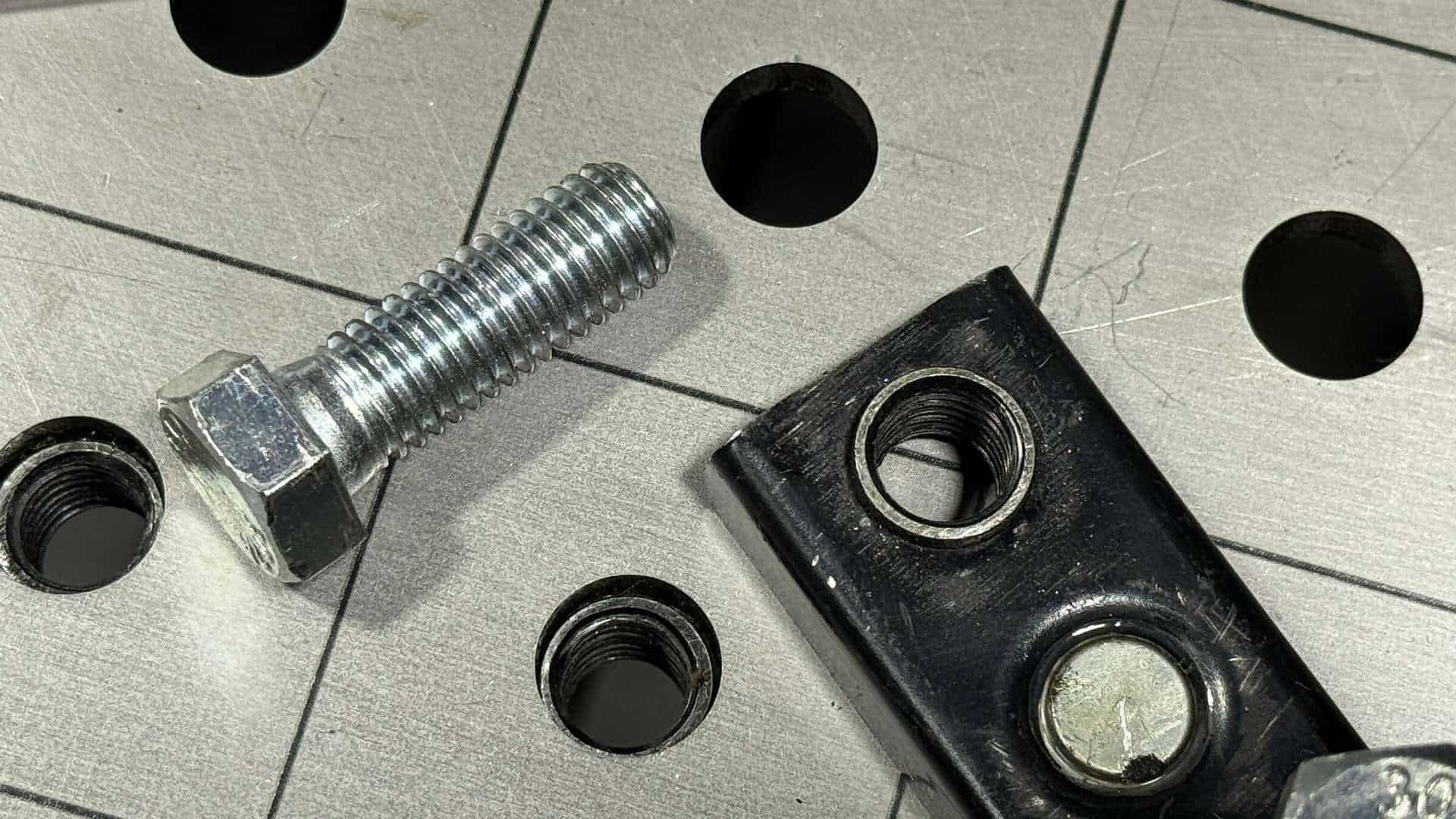 TMW 1/2″ Thread Block • Texas Metal Works